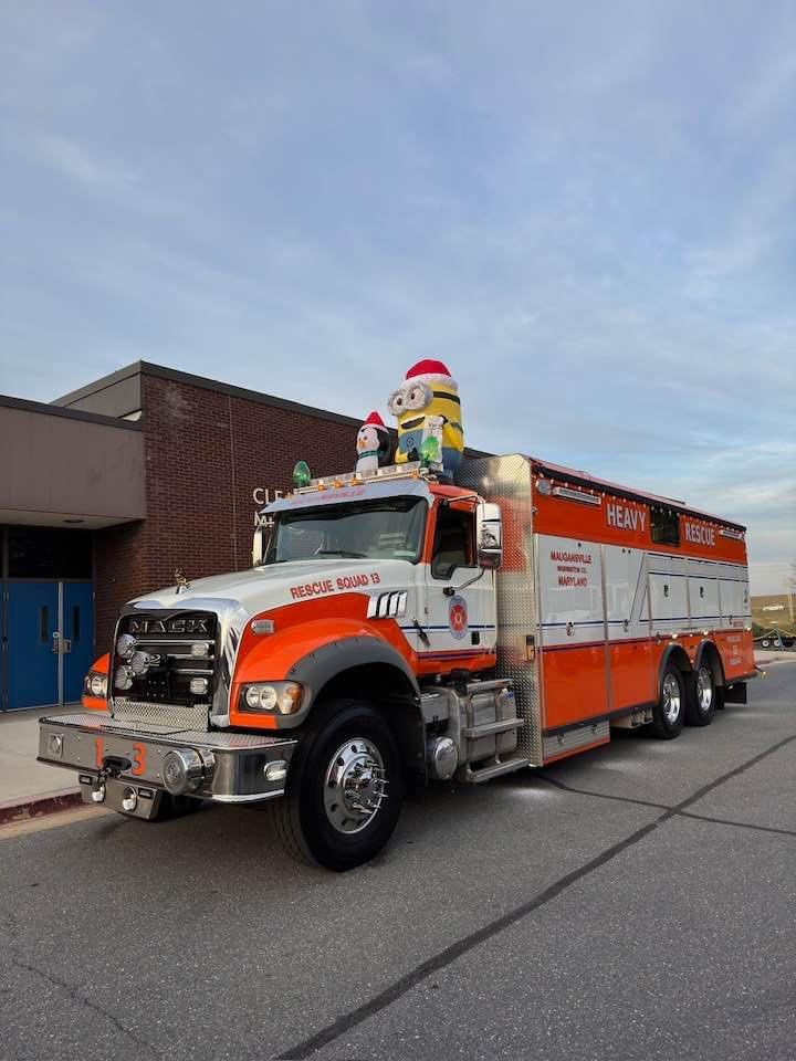 Team 13 Participated In The Clear Spring Christmas Parade ...